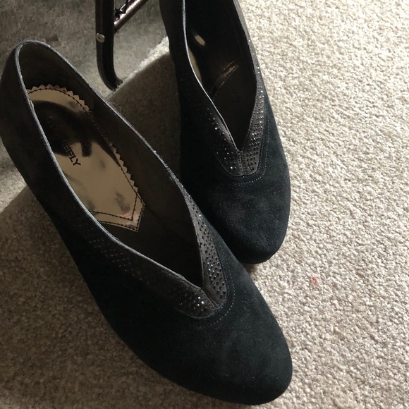 Stone Fly | Shoes | Crystal Embellished Shoes | Poshmark